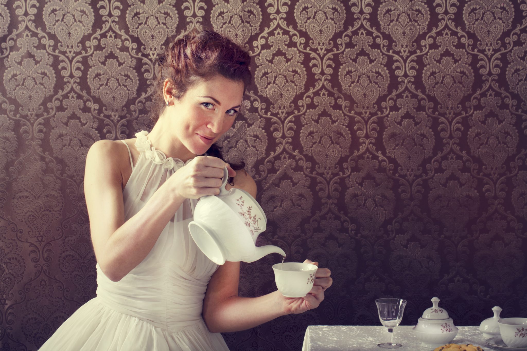 Pinkies Down-Afternoon Tea Etiquette Rules - The Teacup Attic