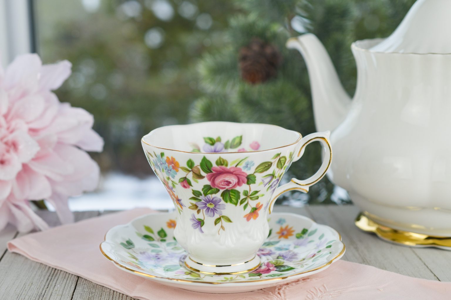 A Study of Royal Albert Cup Shapes - Part 1 - The Teacup Attic