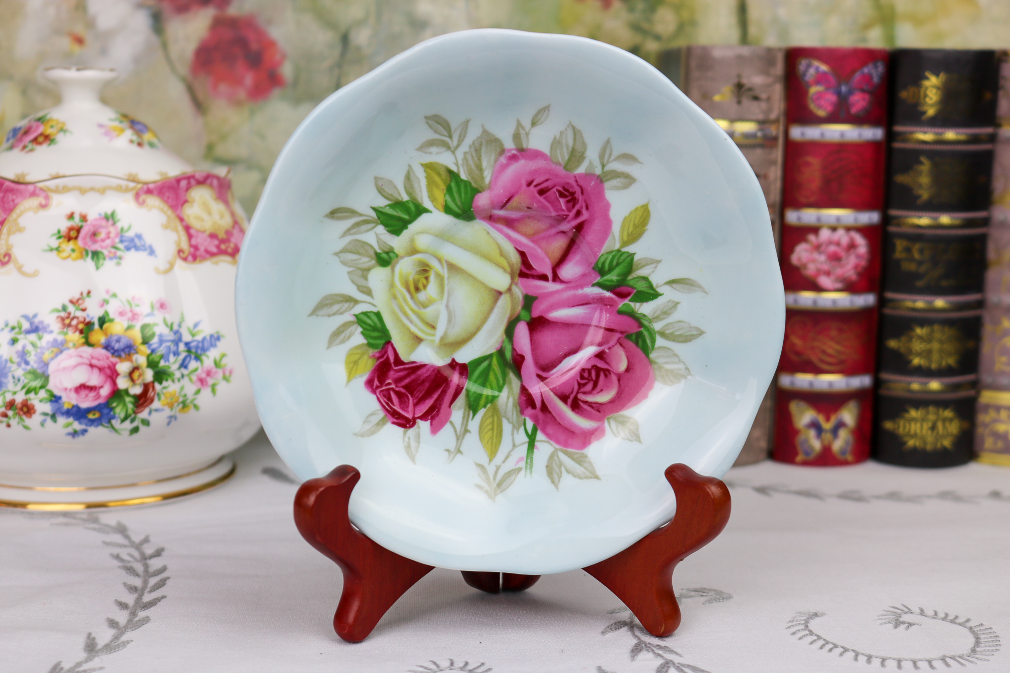 Kitchen & Dining Queen Anne Lady Sylvia cup and saucer Drinkware Tea ...