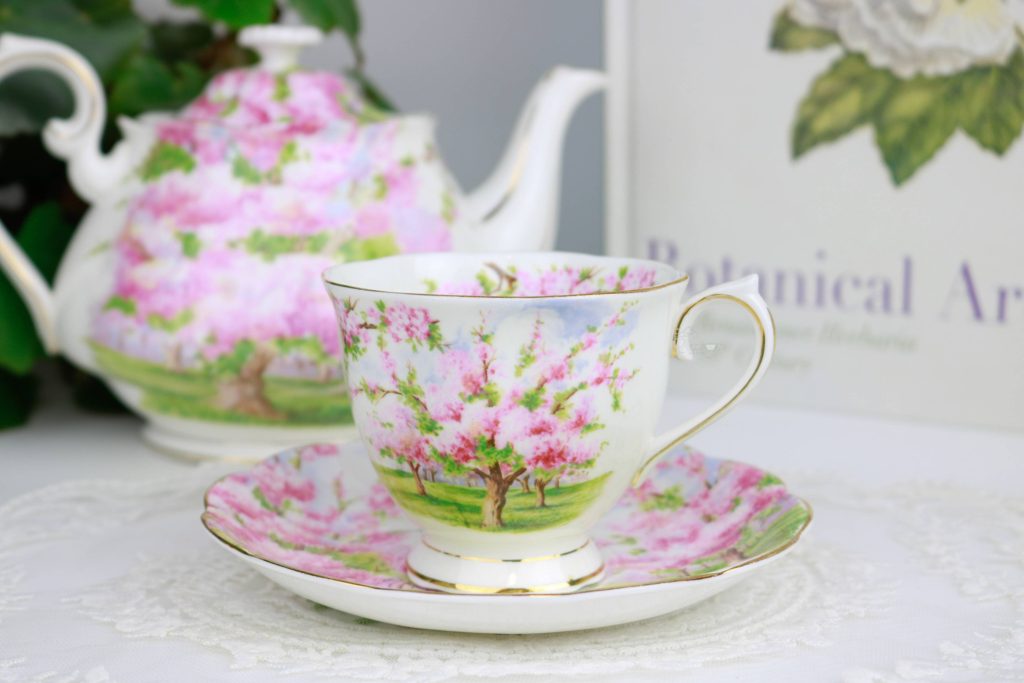 A Study of Royal Albert Cup Shapes Part 3 - The Teacup Attic
