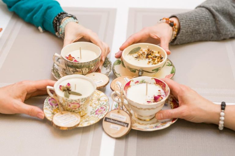 20 different way to recycle, upcycle and repurpose Old China